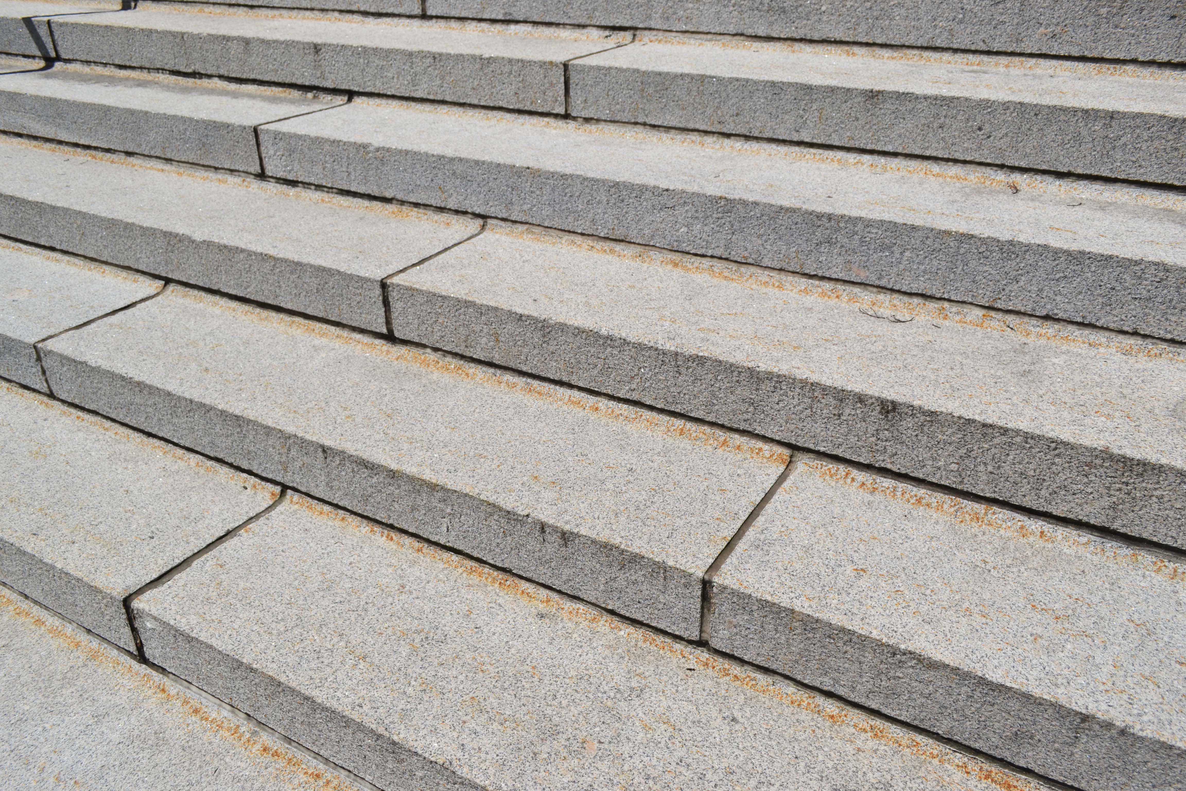 Hovde Hall – Limestone Pillars and Granite Steps – Purdue Arboretum ...